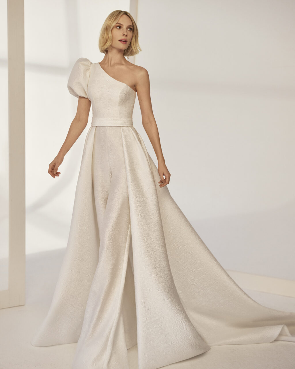 AIRE ATELIER – Modetrends und romantischer Stil in Einem – Bridal Times